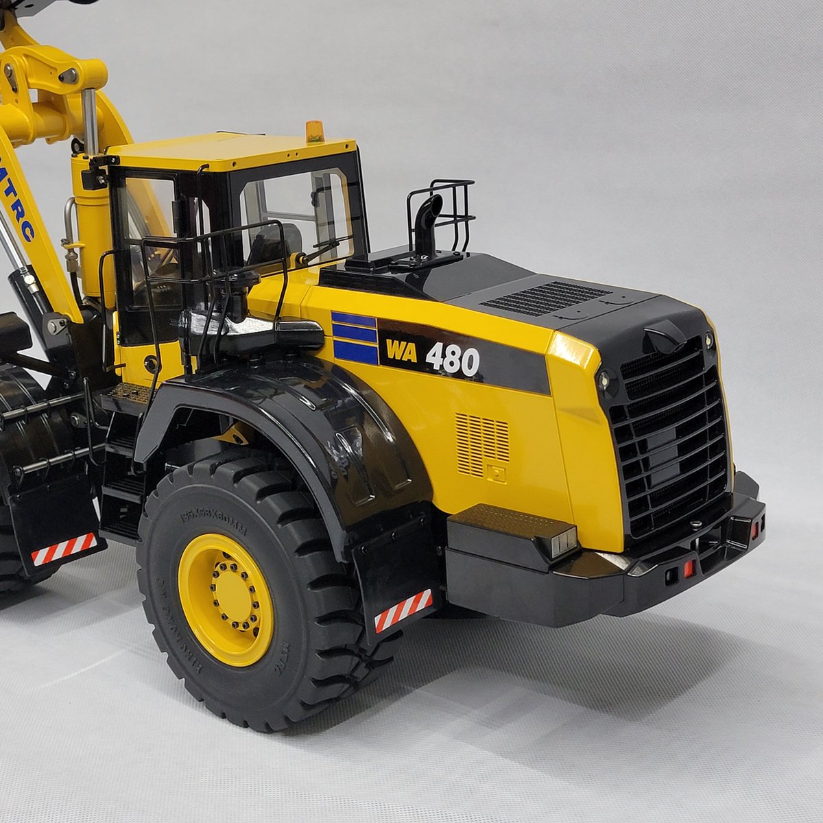 RC 1/14 RTR Komatsu WA480 Shovel | Loader | Wiellader | Tamiya ...