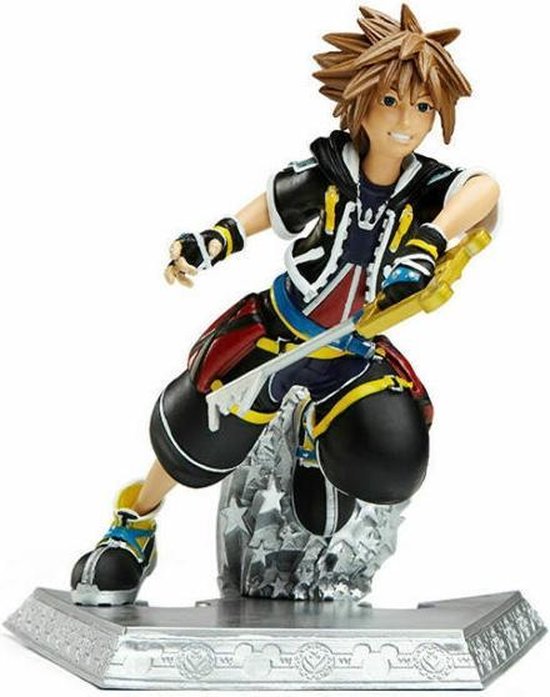 Kingdom Hearts - Sora Figure 18cm | bol.com