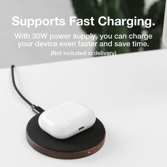 Inductive charging station with 15W Fast Charging Power - Wooden ...