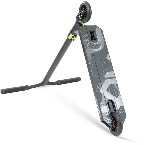 MGP MG5 Axion Stuntstep Black / Neo | bol