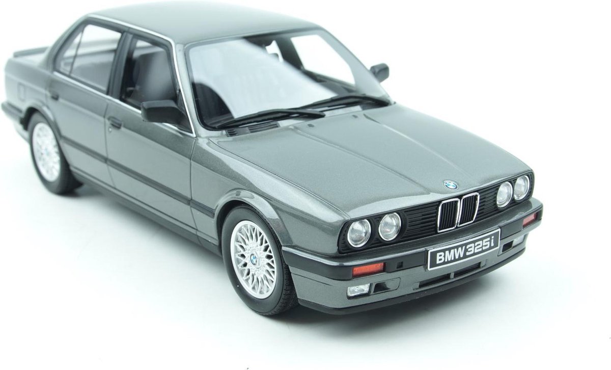 Otto Mobile BMW 325i E30 MK1 1988 Dolphin Grijs 1:18 | bol.com