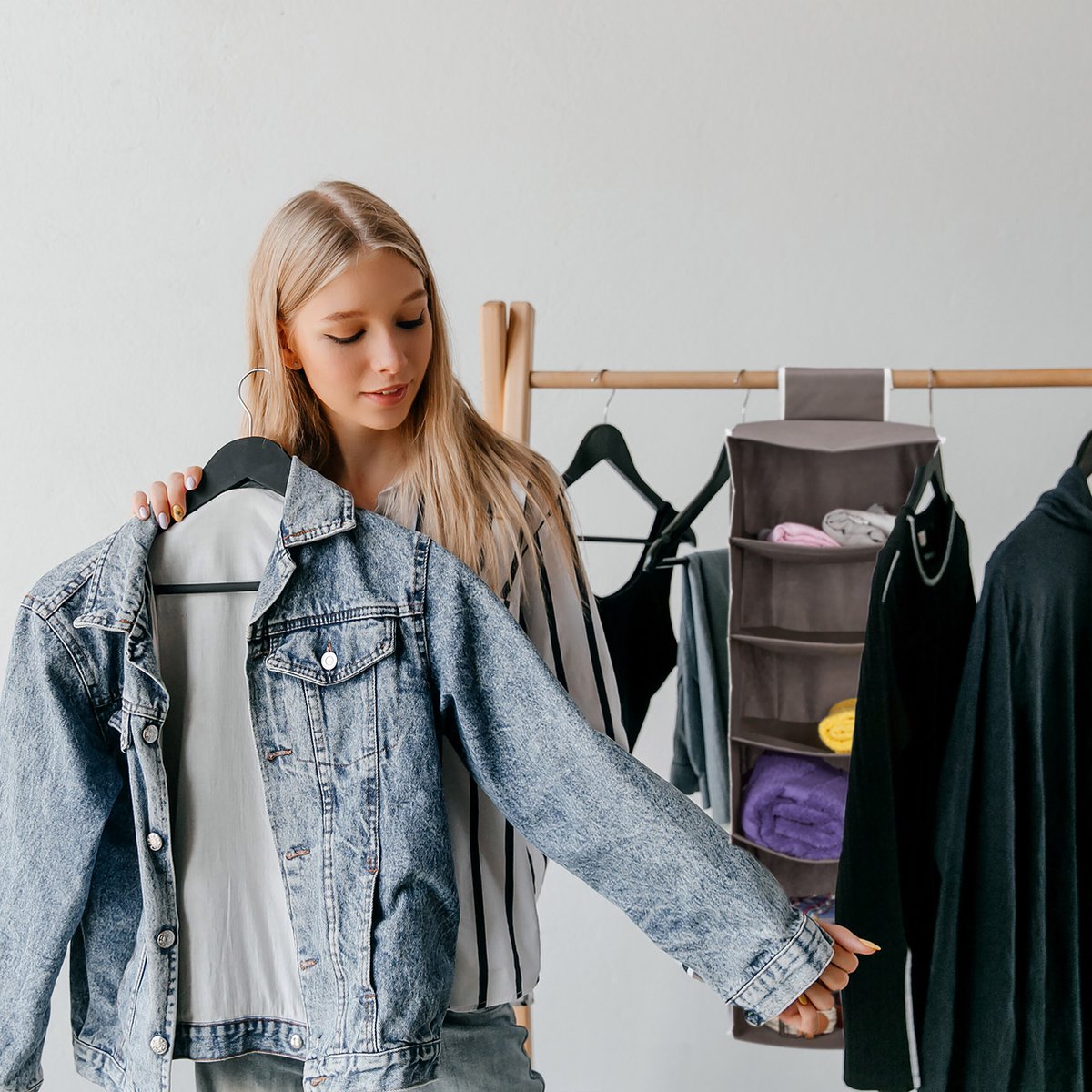 Relaxdays kast organizer hangend - 6 vakken - kledingkast organizer ... Relaxdays kast organizer hangend - 6 vakken - kledingkast organizer ...