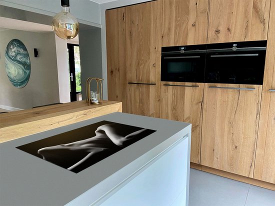 Chefcare Inductie Beschermer Naakte Vrouwen Lichaam - Erotiek - Zwart Wit - 91,6x52,7... | bol