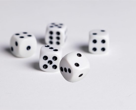 Speelgoed spellen Dobbelstenen - 12x stuks - wit/zwart - kunststof ...