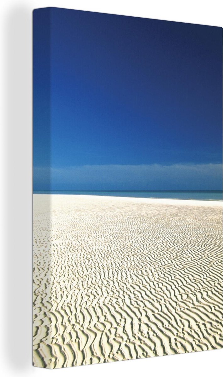 Canvas Schilderij Een bijzondere structuur in het witte strand van het ...