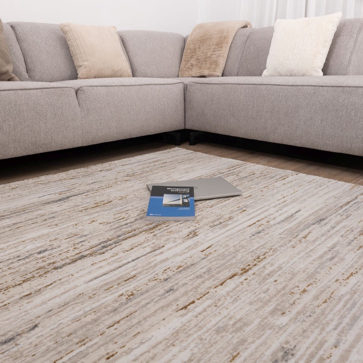 Beige/Goud Tapijt Laagpolig Vloerkleed Koho Abstract Reality ...
