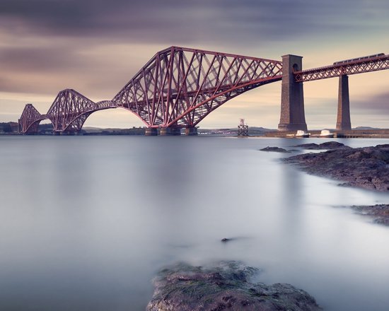 The Forth Bridge Scotland Kunstdruk | Poster | bol.com