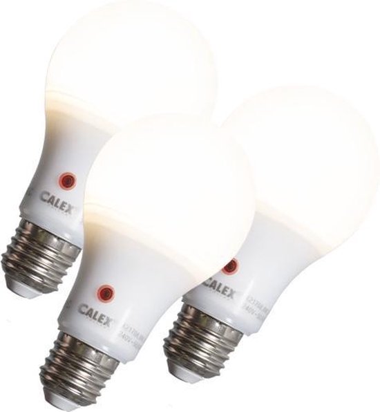 Calex Set van 3 LED lamp A65 E27 8W 710 lumen met sensor | bol.com