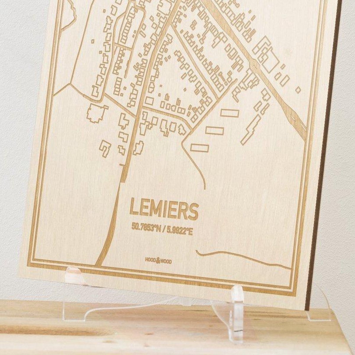Kaart Lemiers - Gegraveerde stadskaart Hood&Wood - Hout, A4 | bol.com