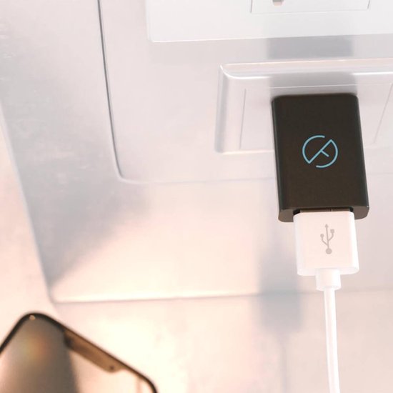 Spy-Fy® Juice Jack Defender & USB Data Blocker: Laadt overal veilig je ...
