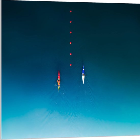 WallClassics - PVC Schuimplaat- Bovenaanzicht van Twee Rode Kano's bij ...