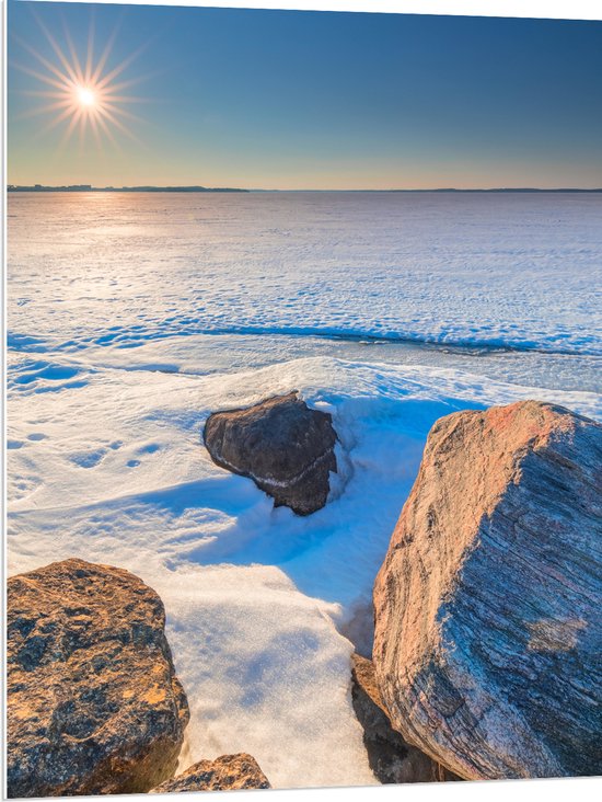 WallClassics - PVC Schuimplaat- Lichte Zon in Sneeuwgebied - 75x100 cm ...