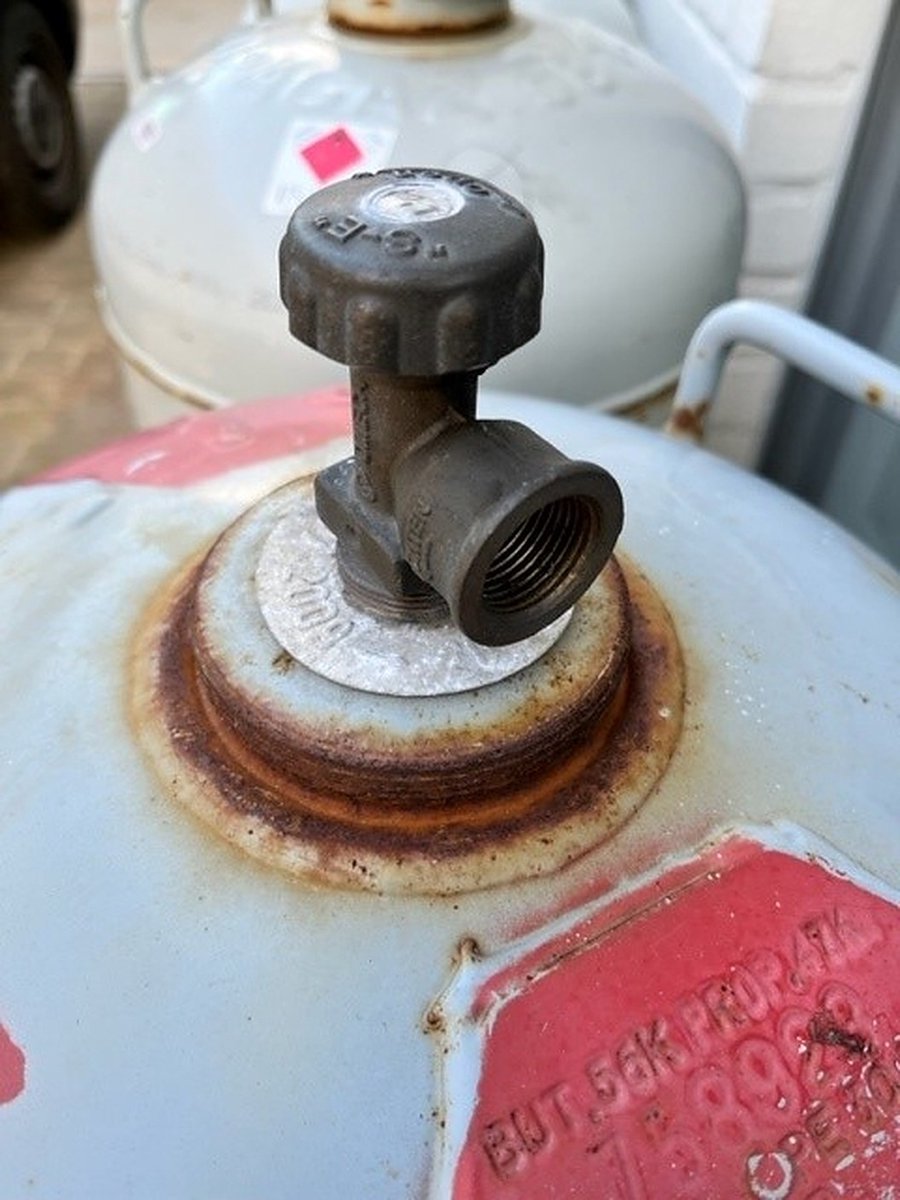 ontspanner met zwanenhals - 2 gasflessen verbinden - propaan 37mbar ...