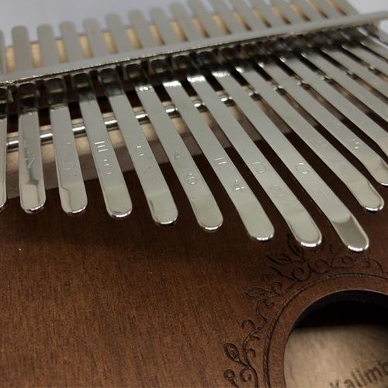 Kalimba set - Duimpiano - 17 tonen + Accessoires - Muziekinstrument ...