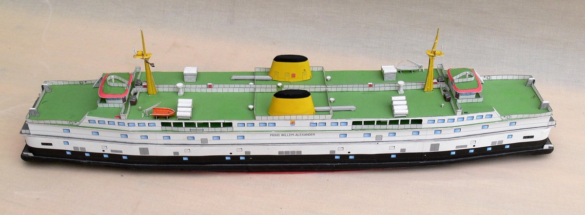 Prins Willem Alexander Veerboot Bouwplaat - Schaal 1:200 - Karton | bol.com