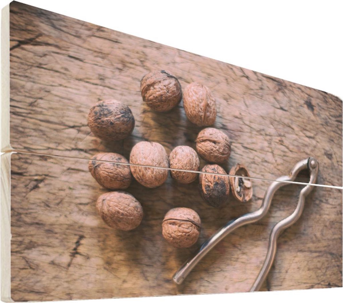 Walnoot op hout - 90x60 - Bruine walnoten op oude houten tafel met ...