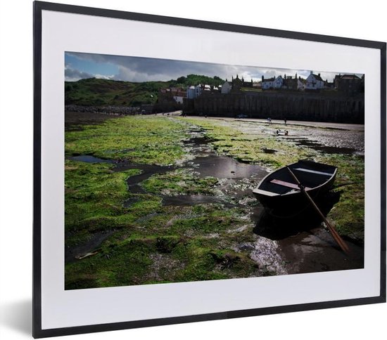 Fotolijst incl. Poster - Roeibootje in een meertje in het Nationaal ...