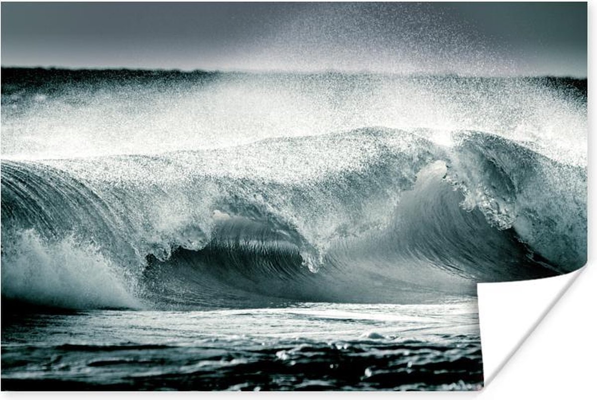 bol.com | Donker beeld van een wilde Zee Poster 120x80 cm - Foto print ...