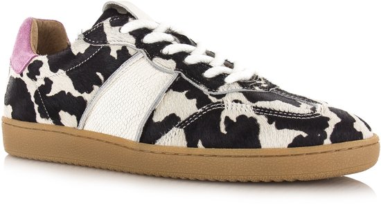 DWRS - POONA cow hair on off white/pink | bol