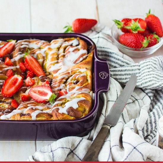 Rectangular Baking Pan - Eggplant | bol