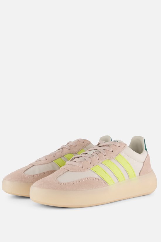 Adidas Barreda Decode Sneakers beige Suede - Maat 43 1/3 | bol