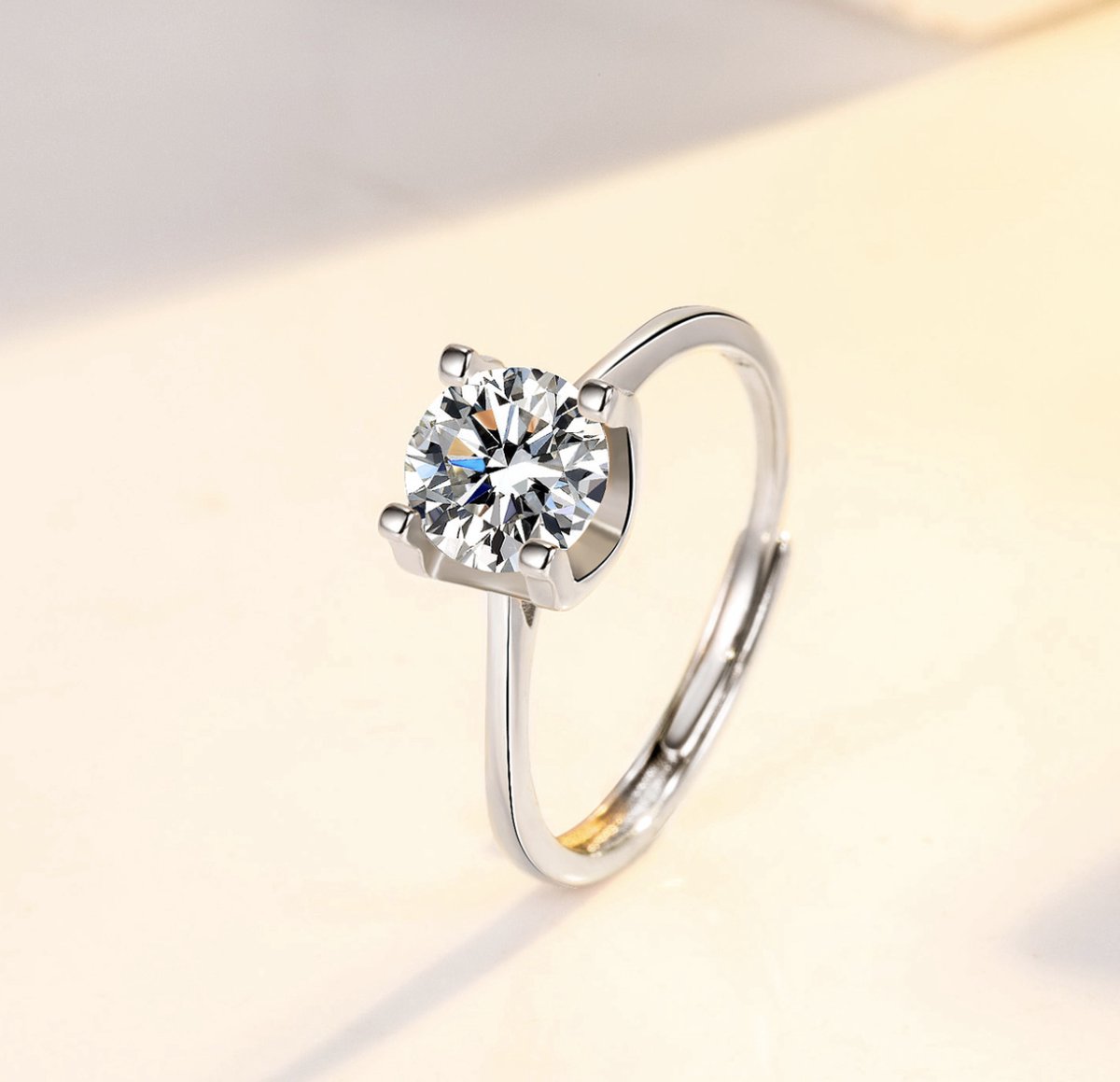 Ring dames | verlovingsring | zilveren ring dames | vierkante steen ...