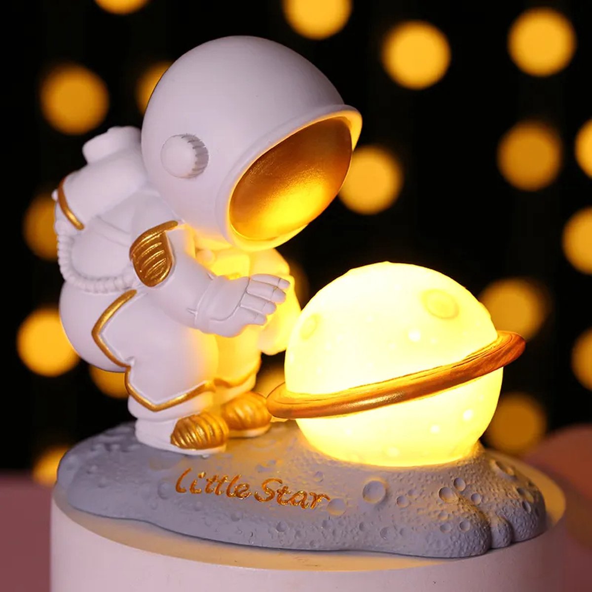 Nachtlampje - Kinderlampje - Luxe lamp - Ruimte Thema - LED - Goud | bol