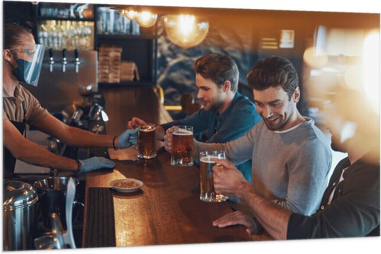 Vlag - Mannen - Kroeg - Bar - Bier - 150x100 cm Foto op Polyester Vlag ...