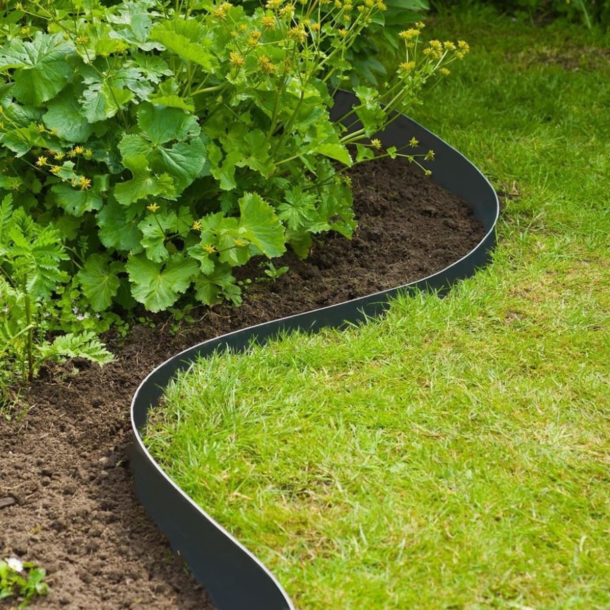 Nature - Borderrand op rol - Zwart - 7,5cm x 10m - 3mm dik - flexibel | bol