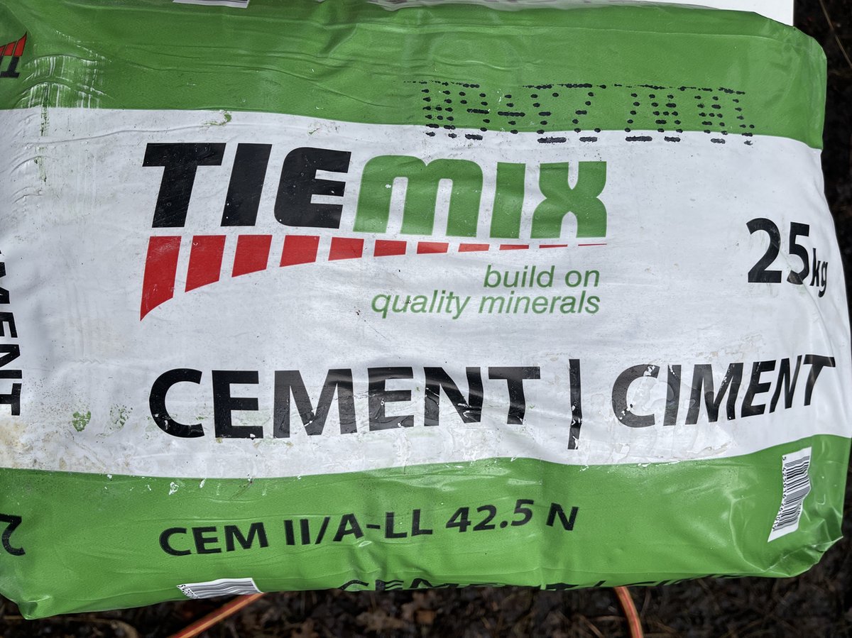 Cement wittekind 42.R in zak 25kg PVC | bol