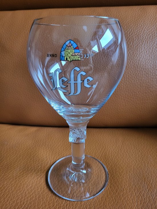 Bierglas Leffe op Voet 50cl - Bier Glas 0,50 l - Bolle Vorm - 500 ml ...