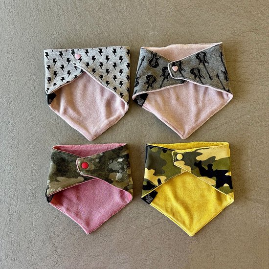 TOO MANY BUNNIES - ARMY GIRLS - Kwijlsjaaljes voor baby's - Set van 4 ...