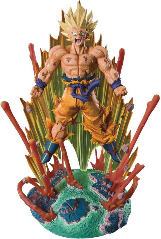 DRAGON BALL - Super Saiyan Son Goku Talking Krillin- Statue ...