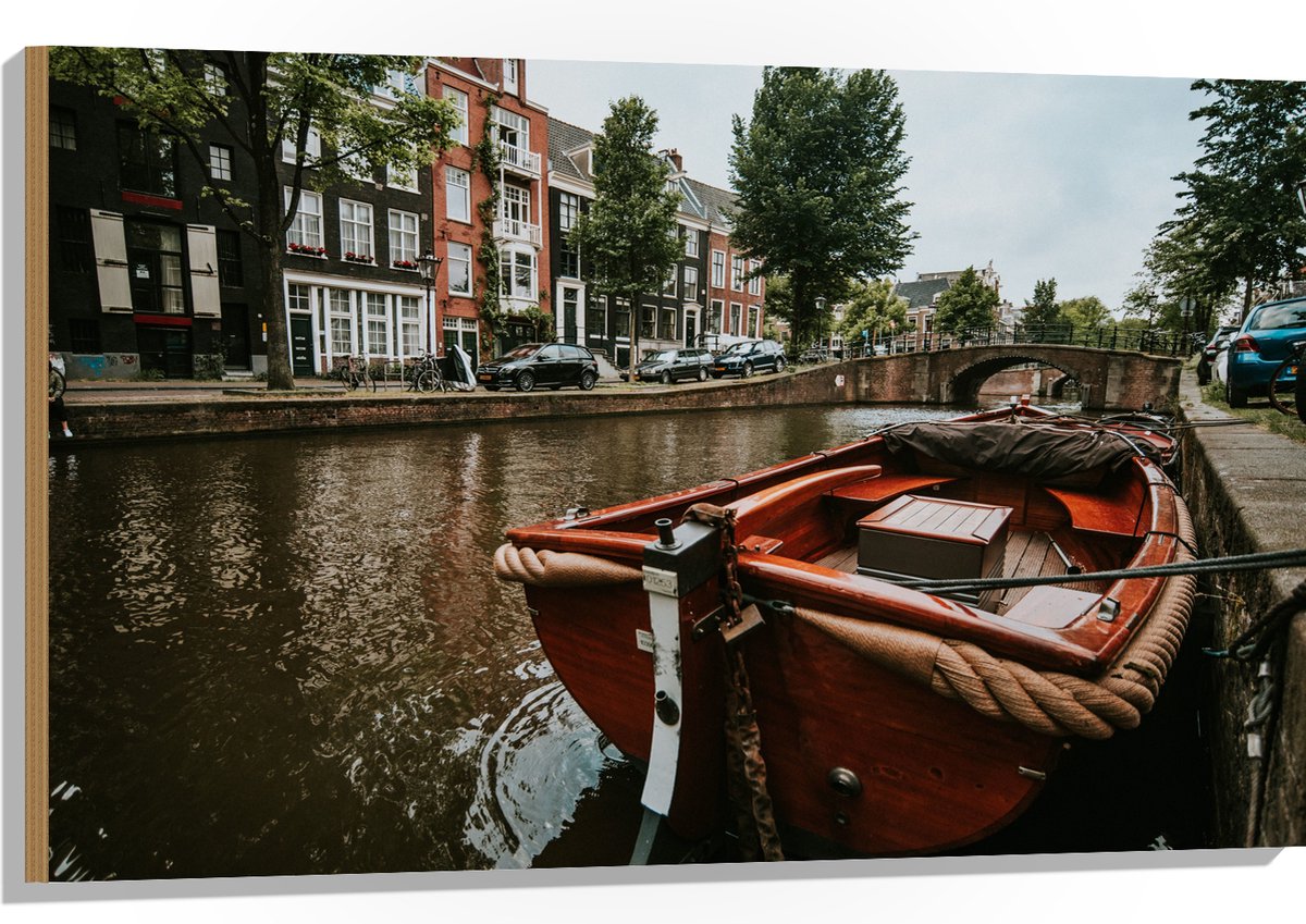 WallClassics - Hout - Boot in Amsterdamse Gracht - 105x70 cm - 12 mm ...