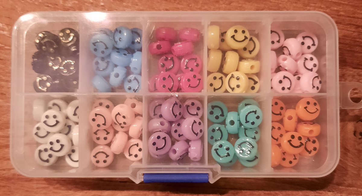 Kralenbox met Smileys kralen (100 stuks) | bol