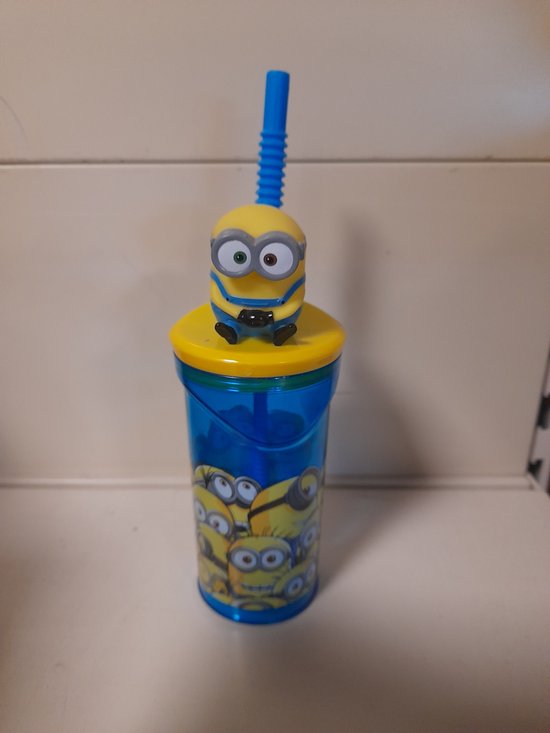 Minions drinkbeker met deksel en rietje | bol