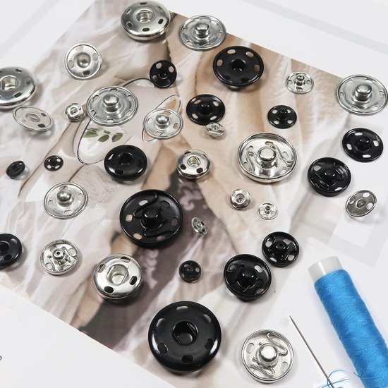 120 sets drukknopen om te naaien, van metaal, zwart en zilver, 7 mm, 12 ...