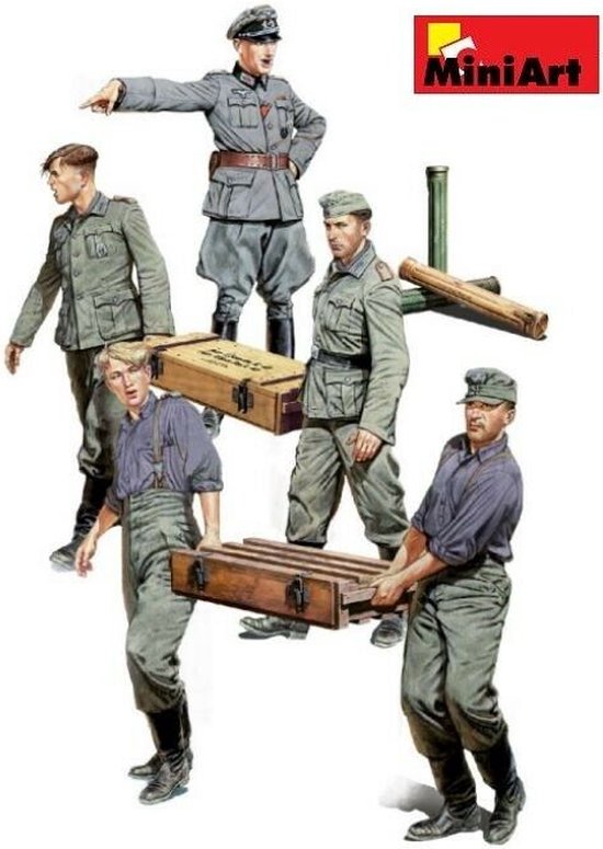 1:35 MiniArt 35384 German Soldiers Carrying Ammo Boxes Plastic ...