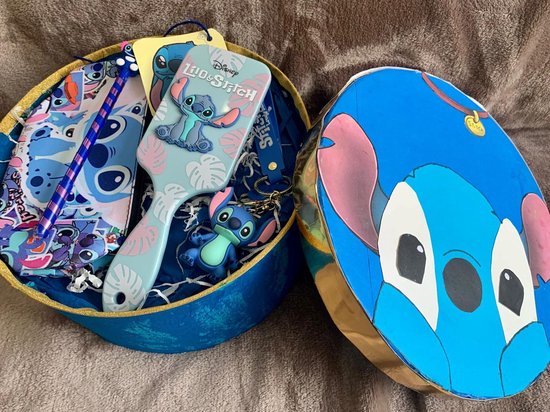 Stitch cadeau doos (Stitch gift box) | bol