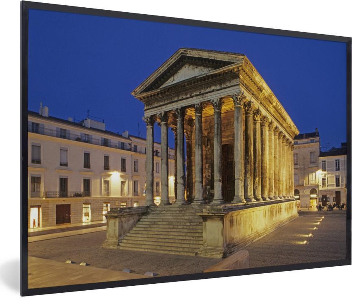 Poster met lijst Nîmes - Romeinse tempel in het centrum van de Franse ...