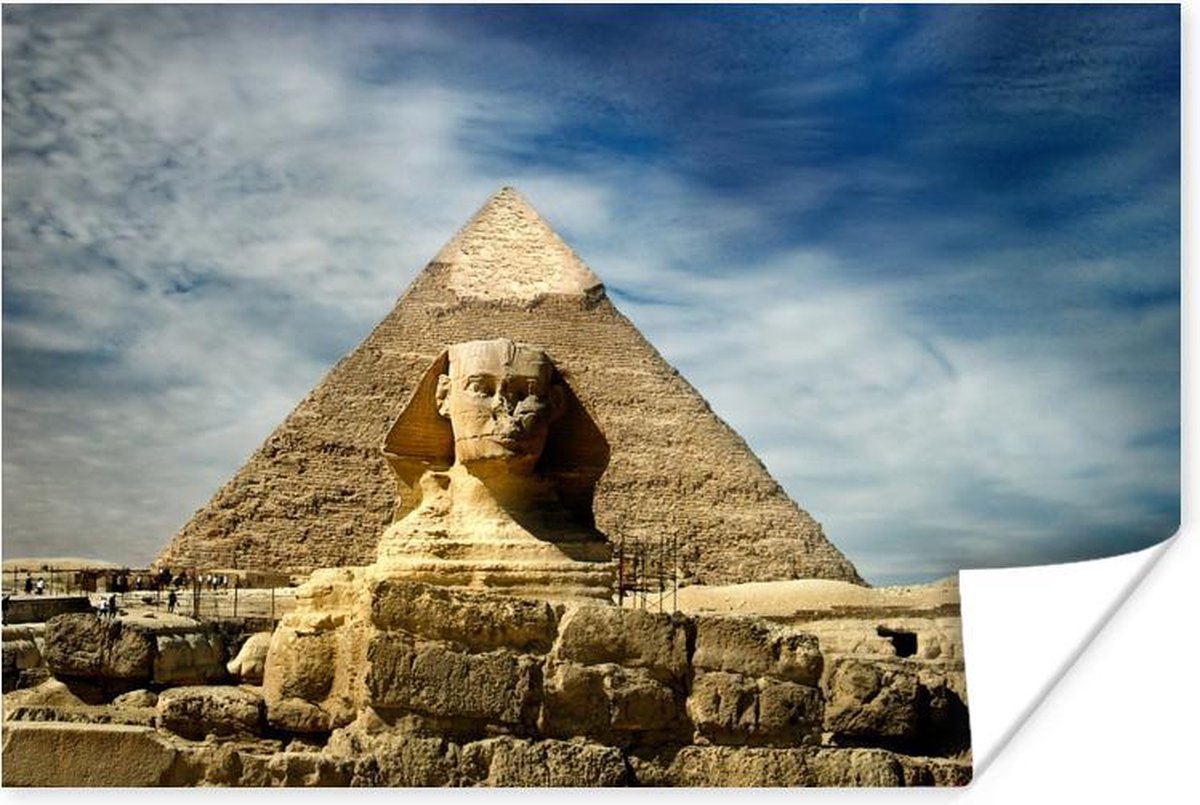 Poster De Sfinx van Gizeh in Egypte met witte wolken - 90x60 cm | bol.com