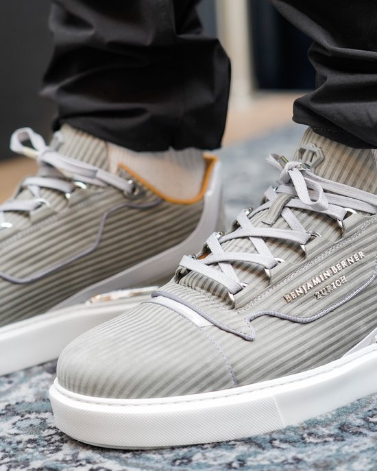 Benjamin Berner Raphael Low Top Ice Grey 3D Striped Sneaker | bol