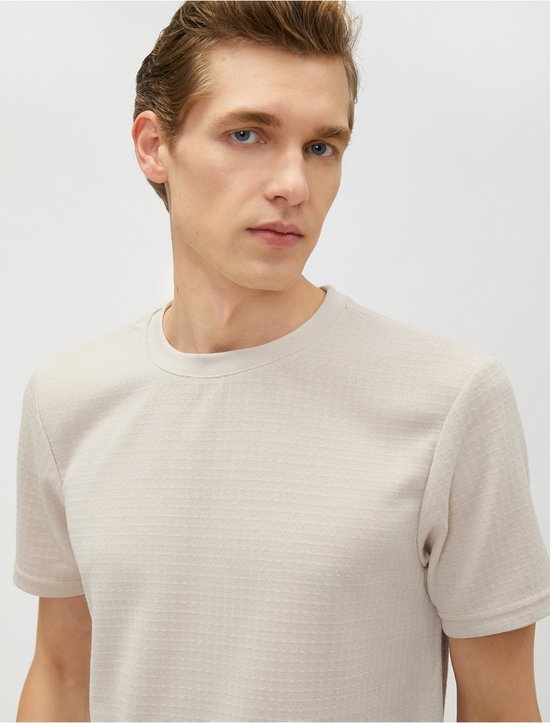 Koton Basic T-Shirt Crew Neck Short Sleeve Textured | bol.com