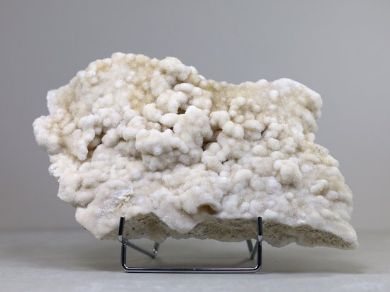 Calciet Cluster op standaard - Edelstenen en Mineralen - Kristallen ...