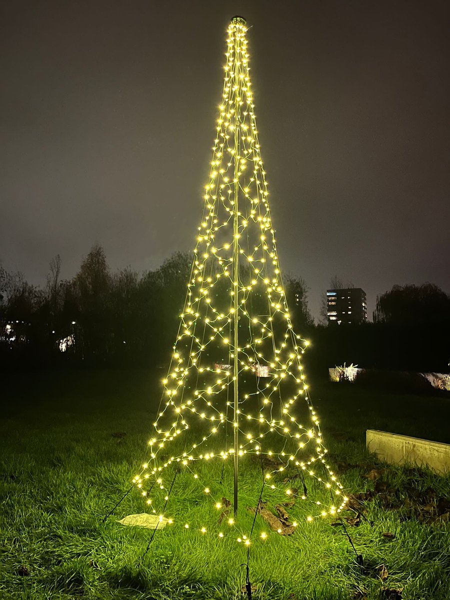 Meisterhome - Kerstboom voor buiten – 2.4 Meter – 400 Led Warm Wit– Met ...