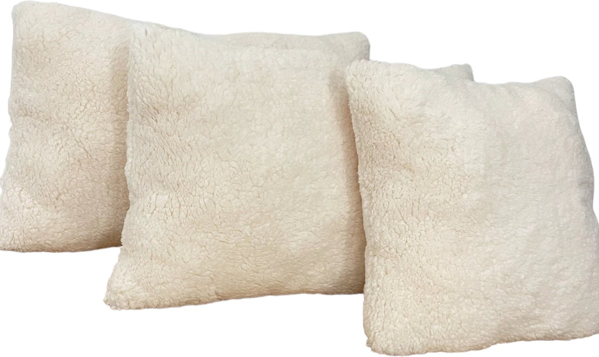 Sierkussens Teddy | Set van 3 | Off white | Superzacht | 2022 limited ...