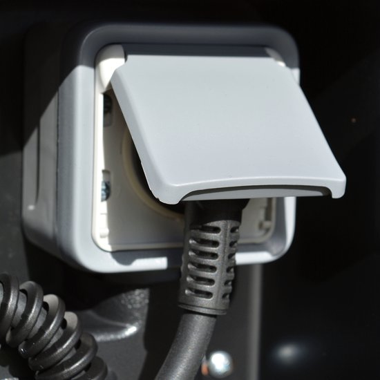 EVshield - van reislader naar laadpaal - Plug&Charge - Corten | bol