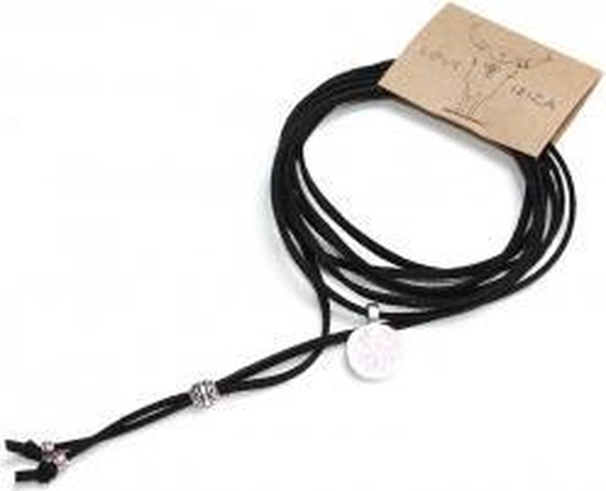 Een suede touwtje met een silver plated bedel en kraaltjes. | bol