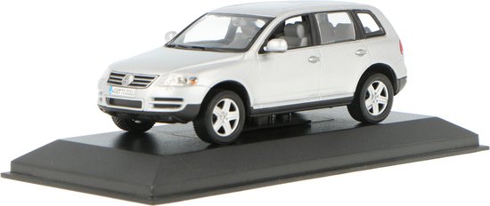 Volkswagen Touareg - 7423355652657 - Minichamps - 1:43 | bol.com