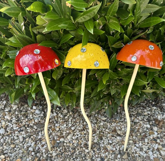 Metalen deco tuinstekers " Paddenstoelen met steentjes op veer " - Set ...